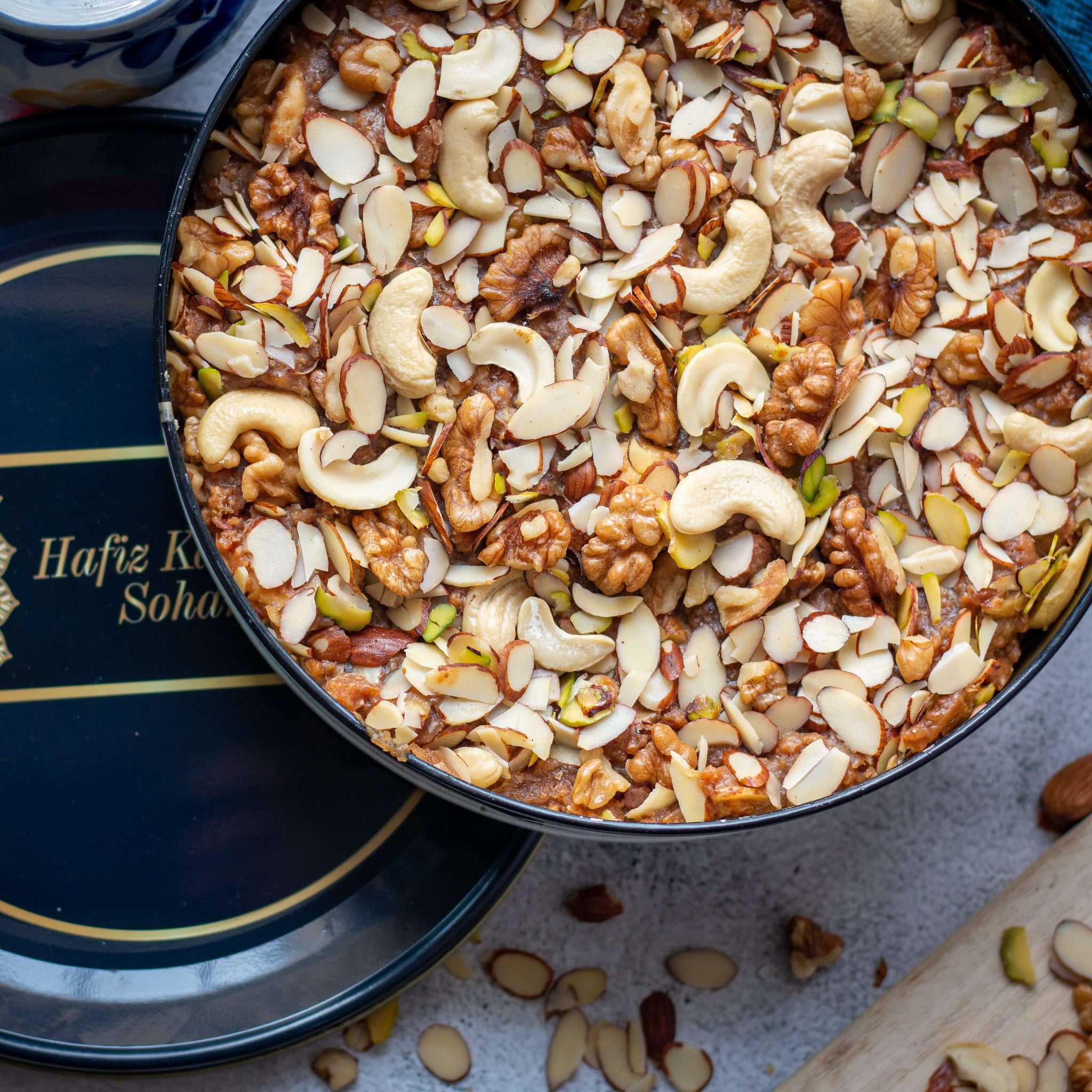 Special Mix Dry Fruit Halwa (1Kg*) – HafizHalwa