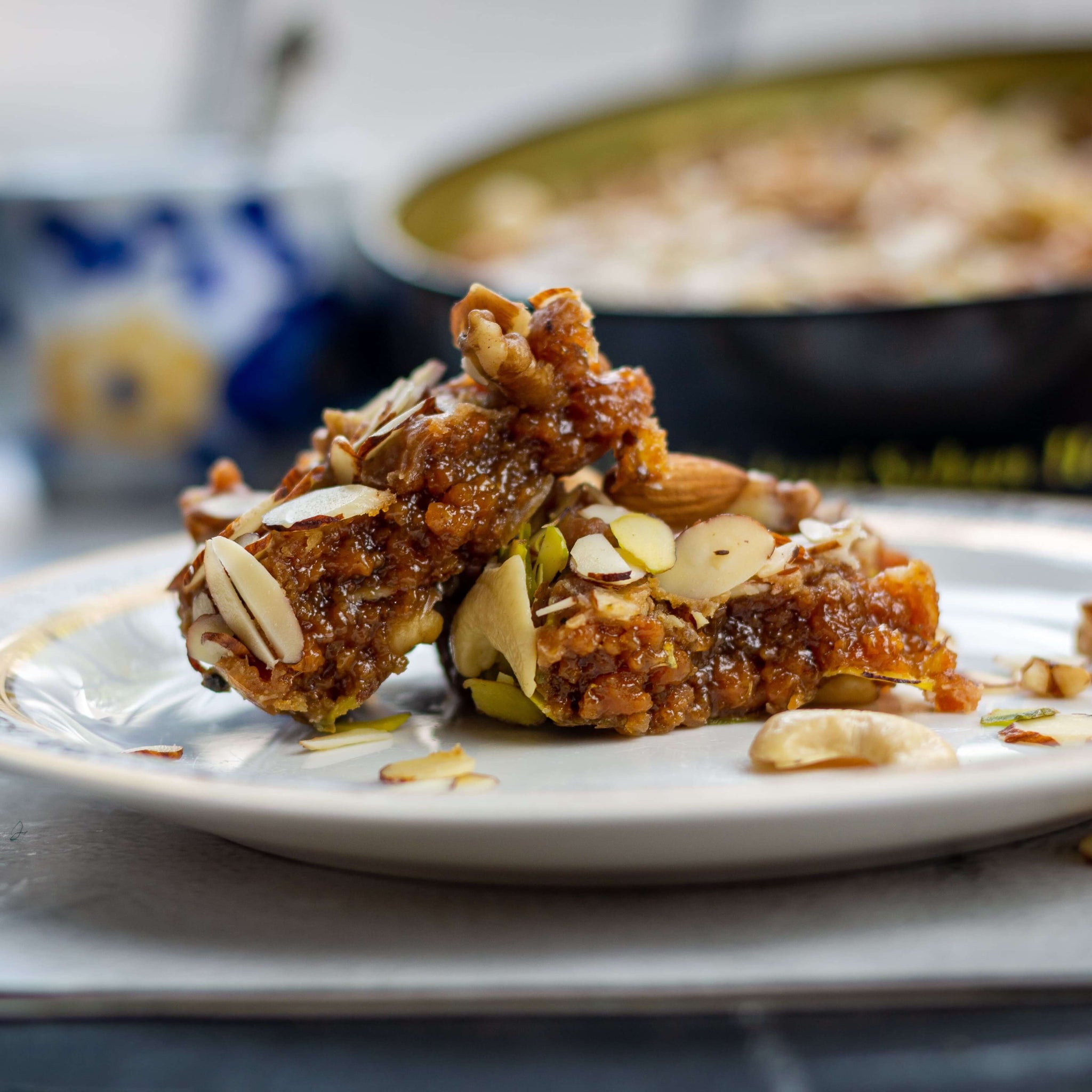 Special Mix Dry Fruit Halwa (1Kg*) – HafizHalwa